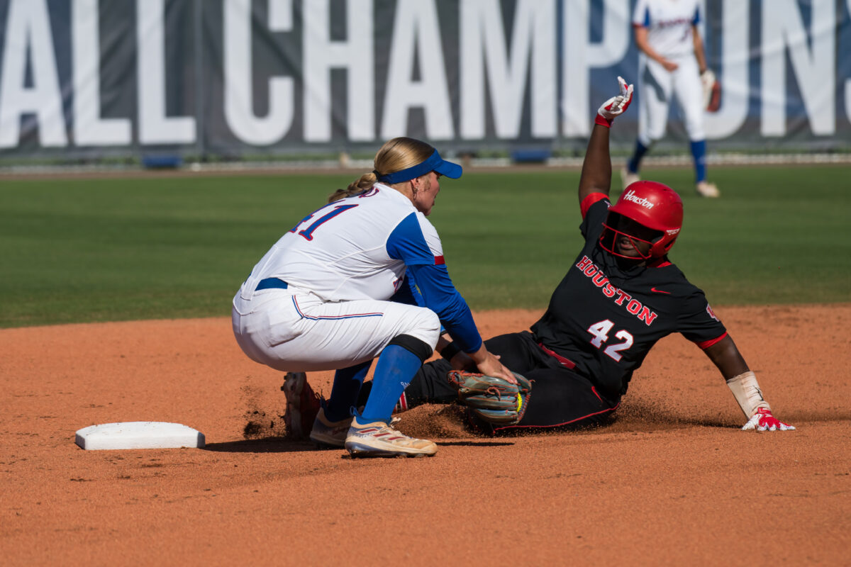 Cripe powers Jayhawks to 6-5 victory over Houston in Big 12 tournament ...